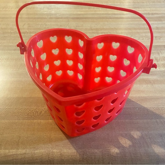 Holiday | Red Plastic Heart Shaped Basket With Heart Shaped Cutouts ...